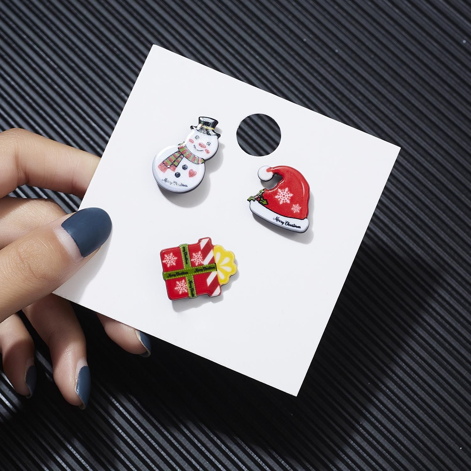 Santa Crutch Elk Acrylic Christmas Paper Card Brooch Set Pins Lapel Pin ...