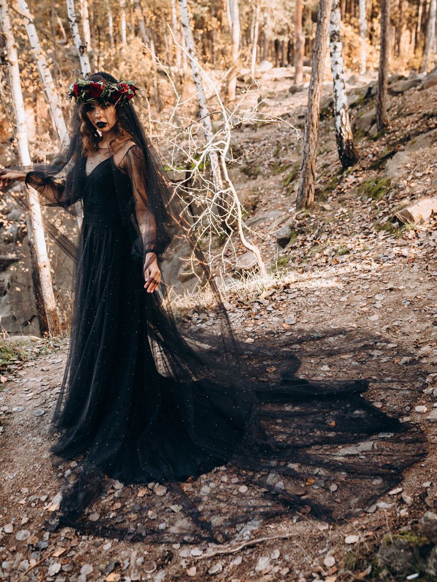 Gothic Black Wedding Dresses