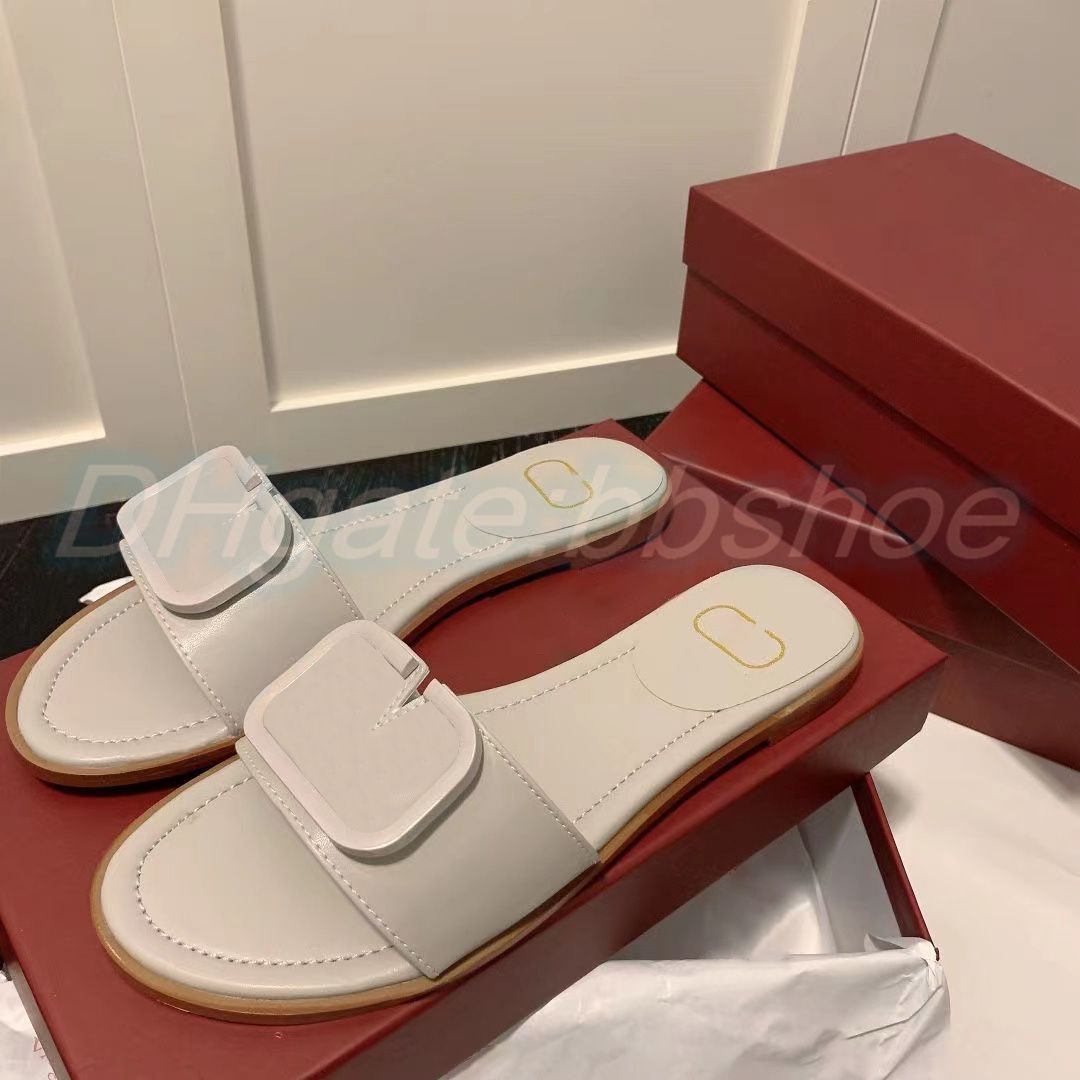 Luxury Designer Vlogo Signature Slide Sandal Grainy Cowhide Accessory ...