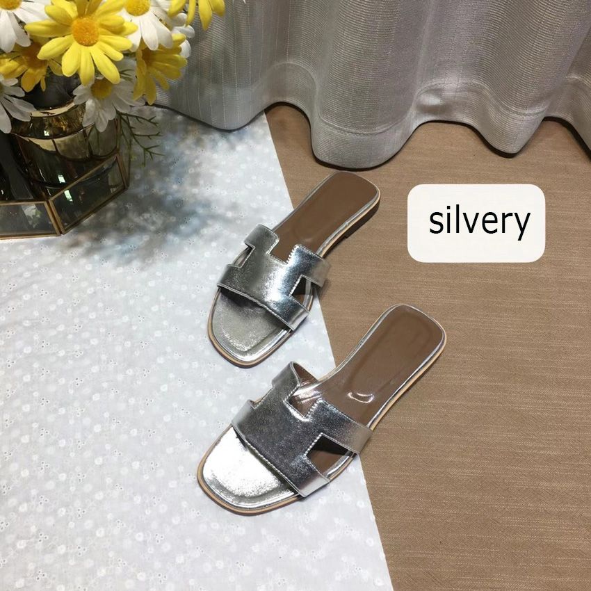 Designer Leather Slides With Cartoon Big Head And Flat Heel For Women ...