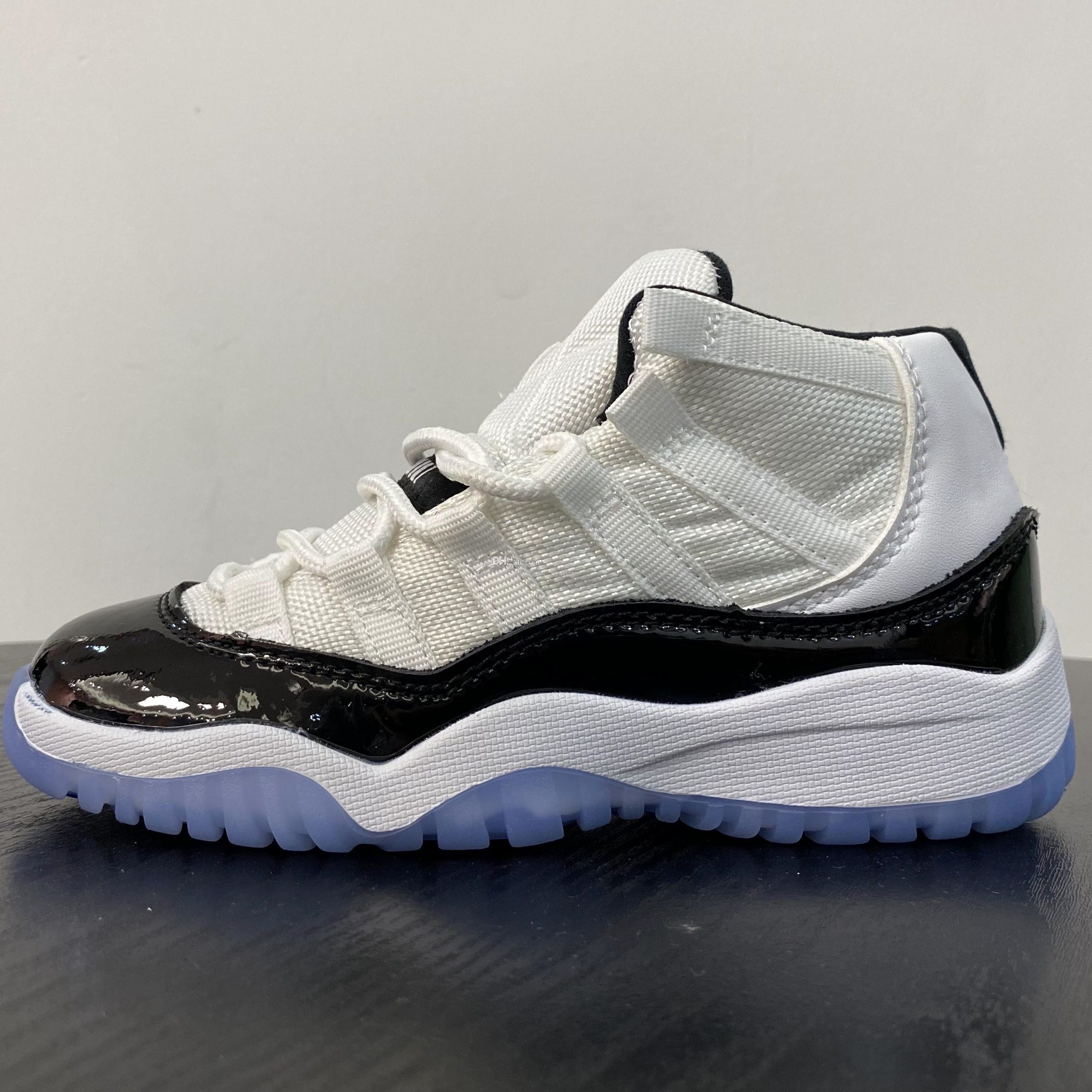 Cheery Kids Shoes 11 Gamma Blue Jubilee 25th Anniversary Space Jam Cool ...