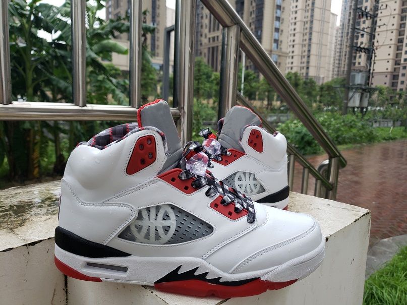 Raging Bull 5s Box