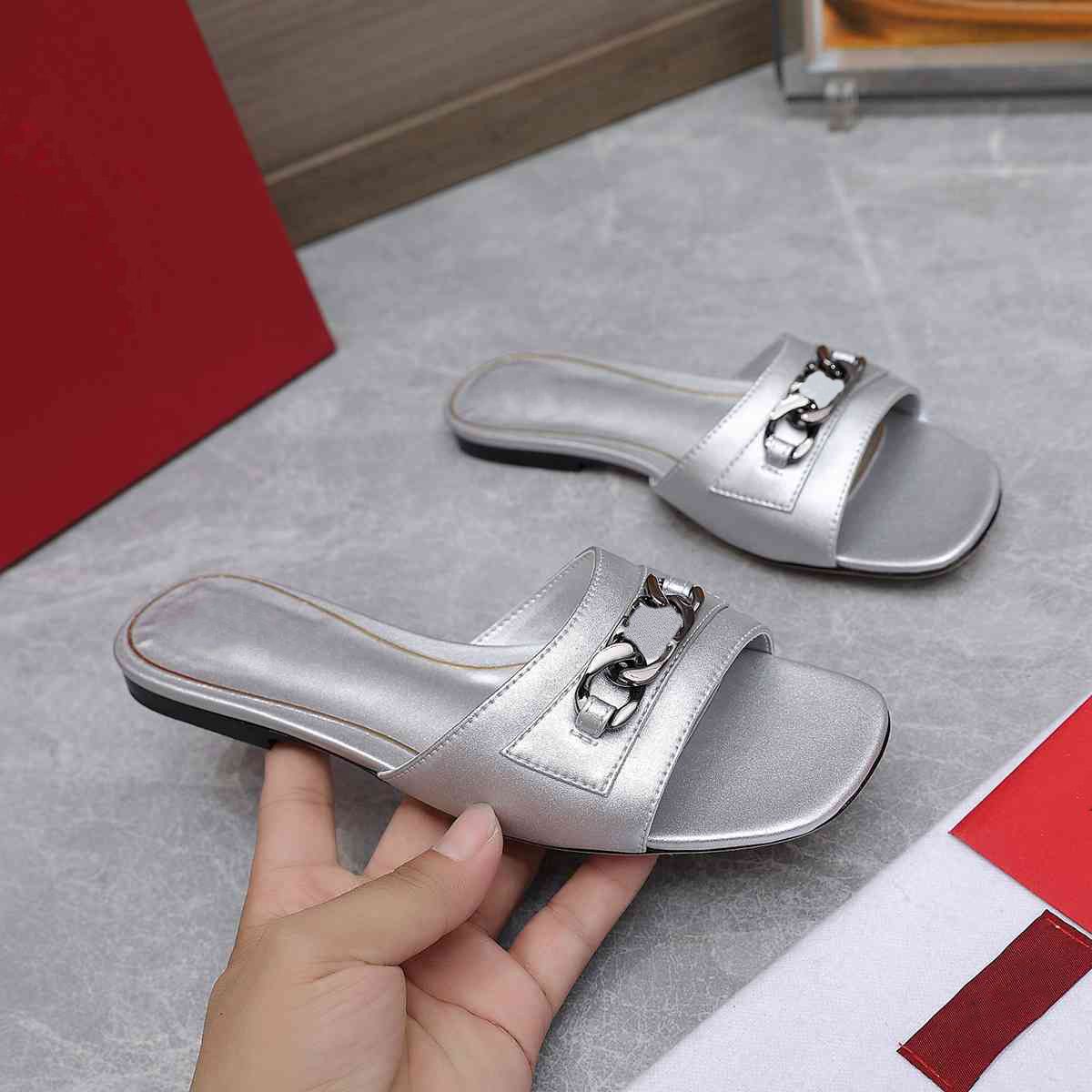 Designer Flat Slippers For Girls