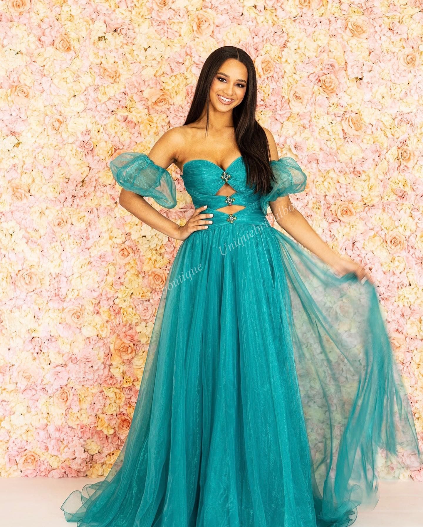 Magenta Organza Prom Dress 2k24 Removable Balloon Sleeve Key Hole Lady ...