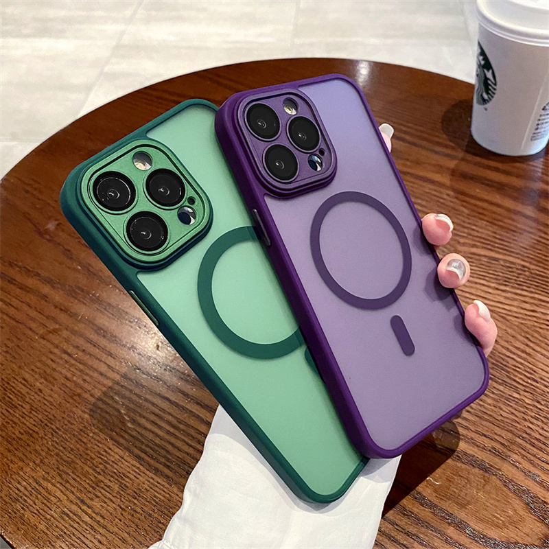 iPhone 15 Pro Max vs Nintendo Switch in 2025: Still carrying both ...