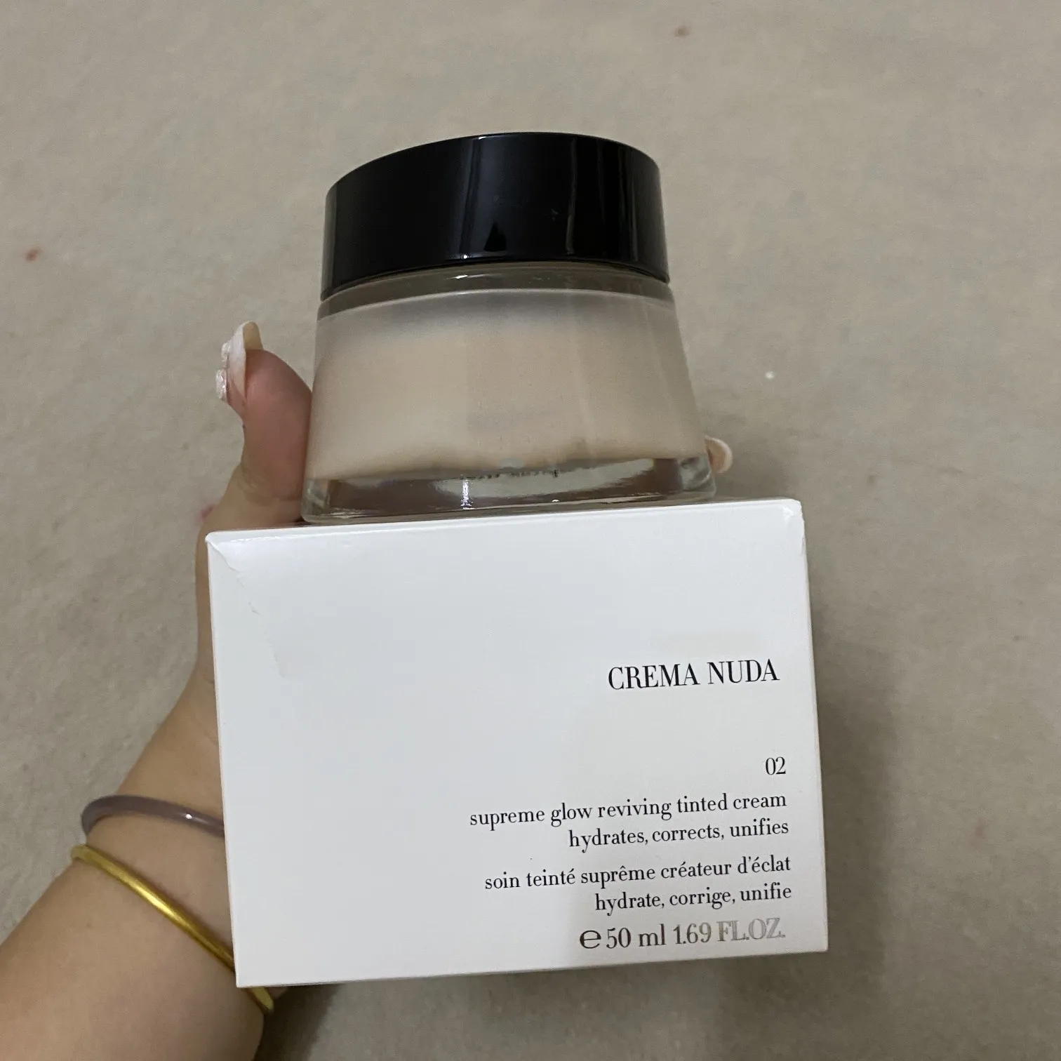 New Brand Foundation Crema Nuda Superme Glow Reviving Tinted Cream ...