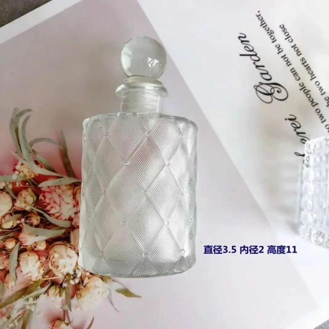 French Rhombus Relief Crystal Glass Perfume Bottle for Aroma Essence ...