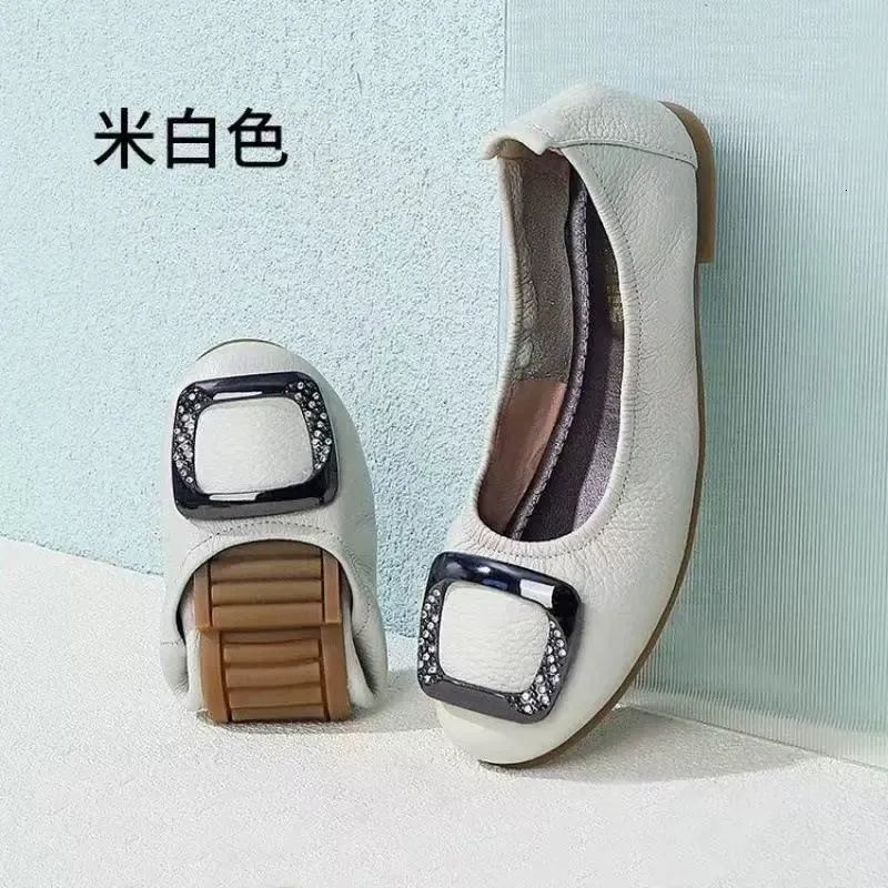 Womens Leather Loafers Slip Ons with Fur Lining and Rubber Outsole for ...