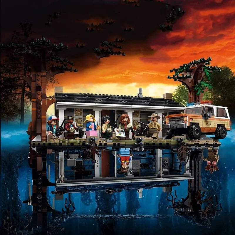 Stranger Things The Upside Down Building Blocks Set Plastic Assemblage ...
