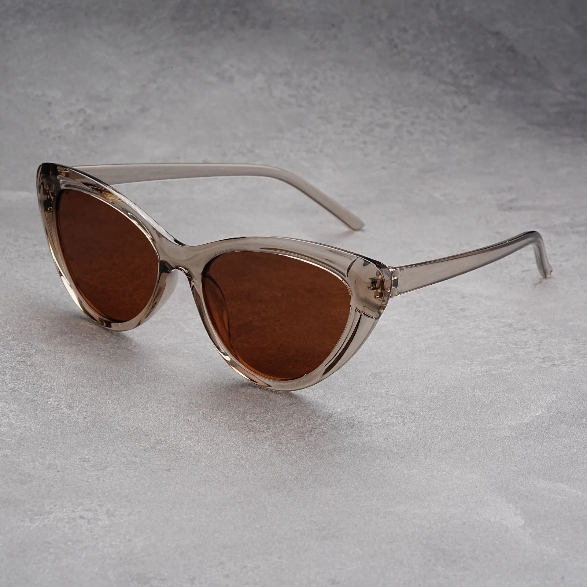 Cat Eye Polarized Sunglasses with PC Frame and Acrylic Black Lenses for ...