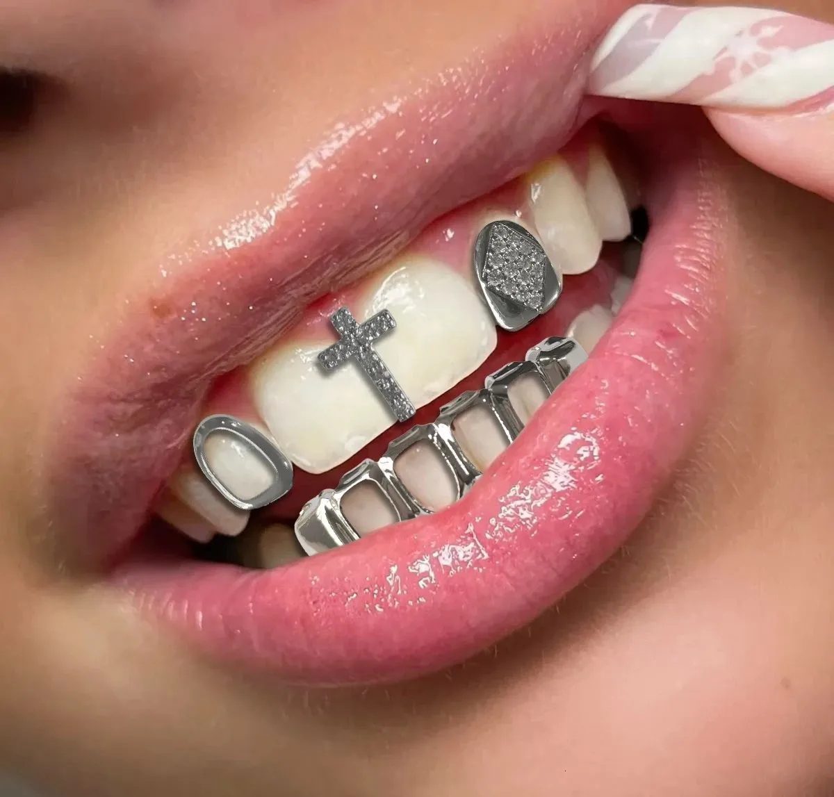 Gold Grill Teeth Accessory Hollowed-Out Skeleton Pattern Metal Teeth ...