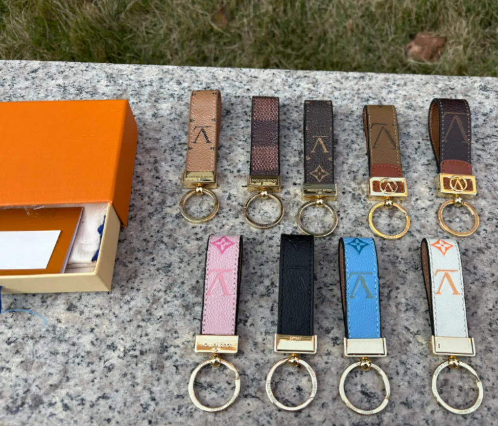 Fashion Key Luxury Leather Letter Keychains ... From Ckjcsqdsncdn520 ...