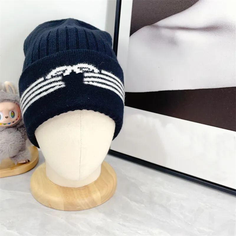 Designer Wool Knitted Beanie Hats For Women And Men Warm Winter Outdoor ...
