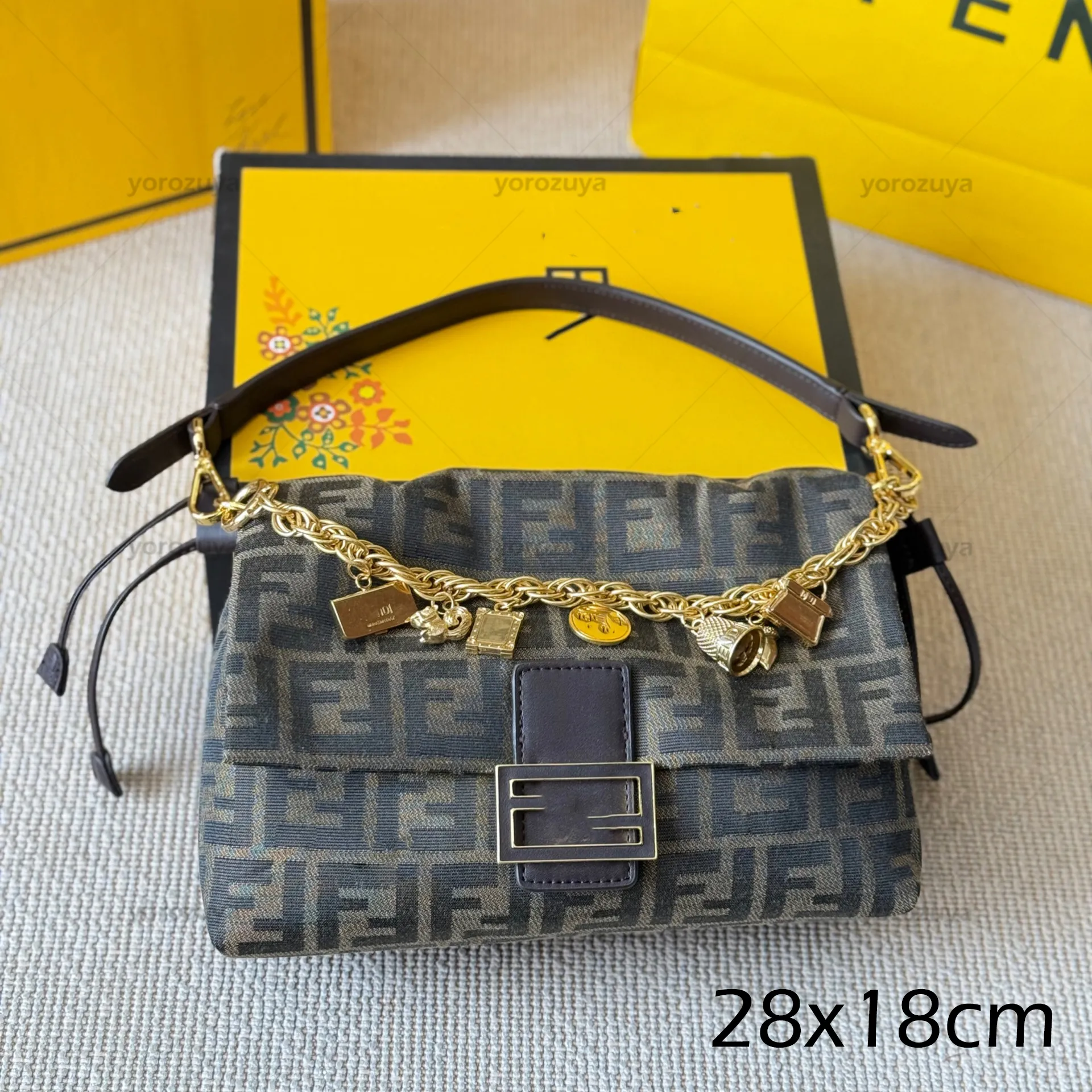 Luxury Designer Plaid Bag With Chain Pendant Top Quality Leather ...