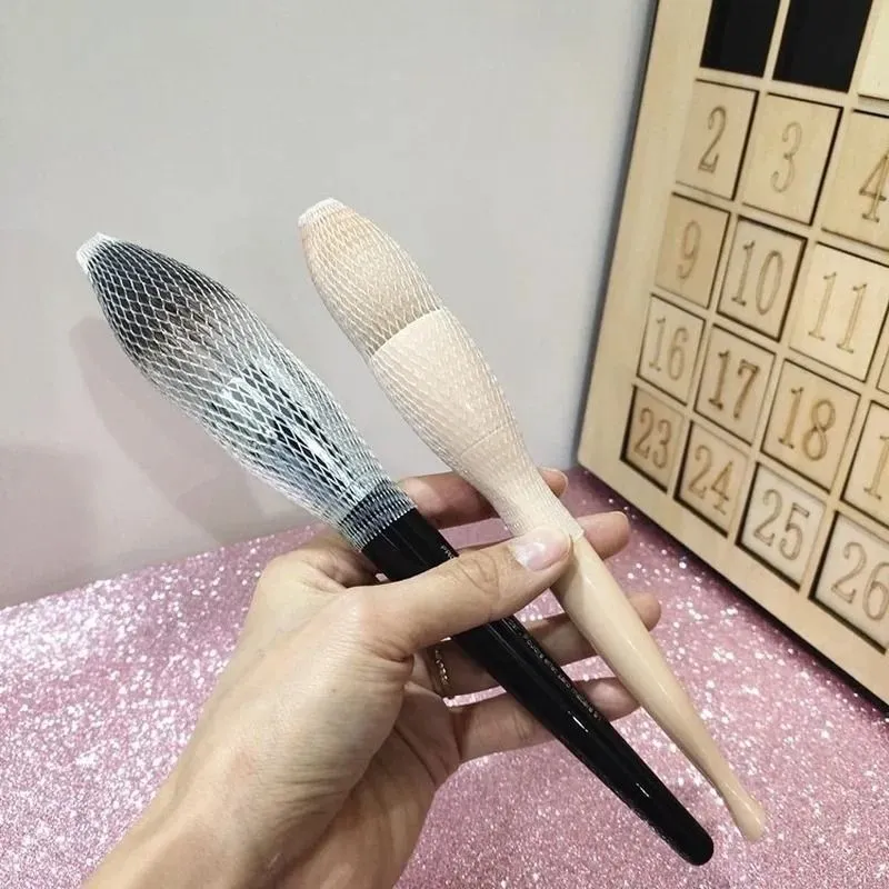Makeup Brush Protectors: Elastic Mesh Covers - Keep Your Cosmetic Brush ...