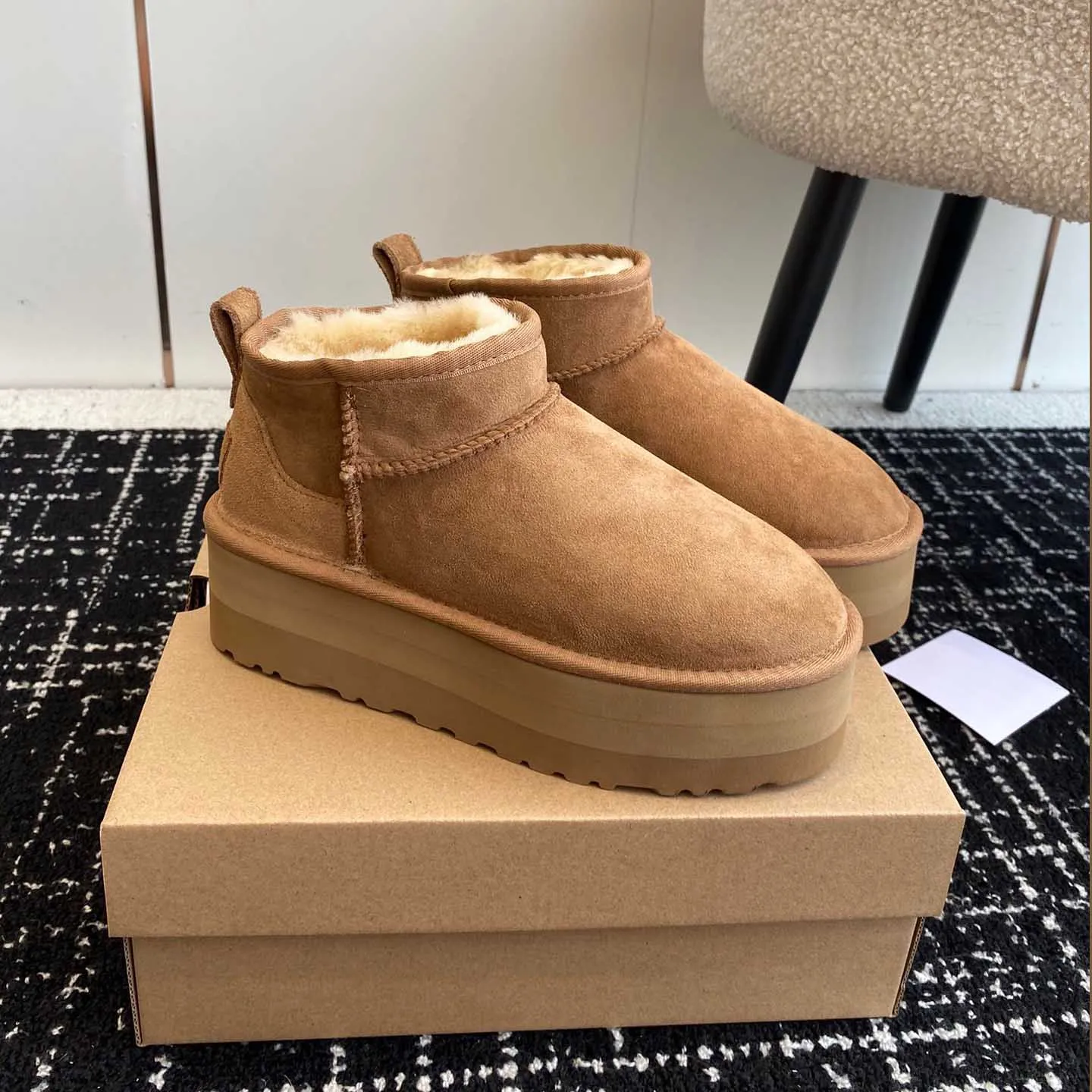 Tazz Tasman Australia Mustard Seed Chestnut Sand Fur Slides Classic ...