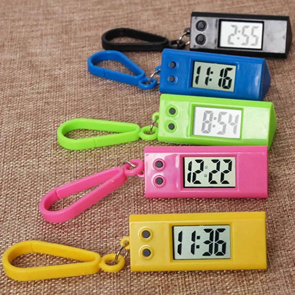 Small Clock Digital Keychain Watch: Portable Timepiece With LCD Display ...
