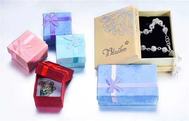 Oval Red Stone Ring: Gold Color Zircon Wedding Band for Men & Women ...