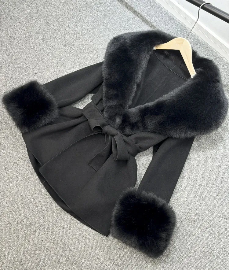 DHgate.com:Women's Faux Fur Collar Cashmere Blend Wool Jacket - Mid Length Winter Coat with ...