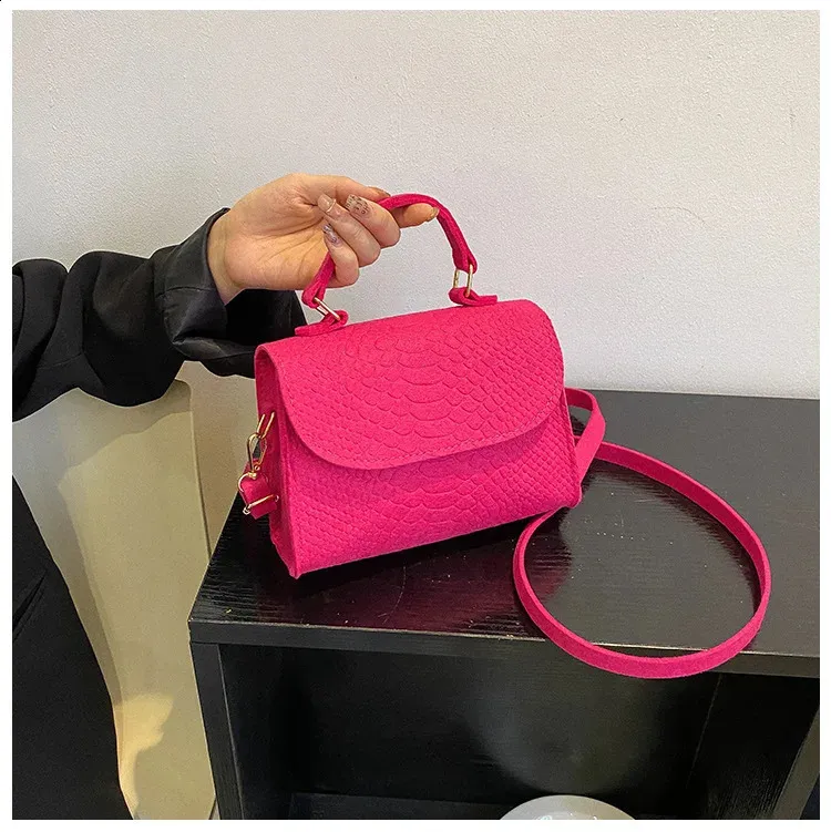 Retro Square Snakeskin Crossbody Bag For Women Trendy Er Y Retro Square Snakeskin Crossbody Bag For Women Trendy Er Y