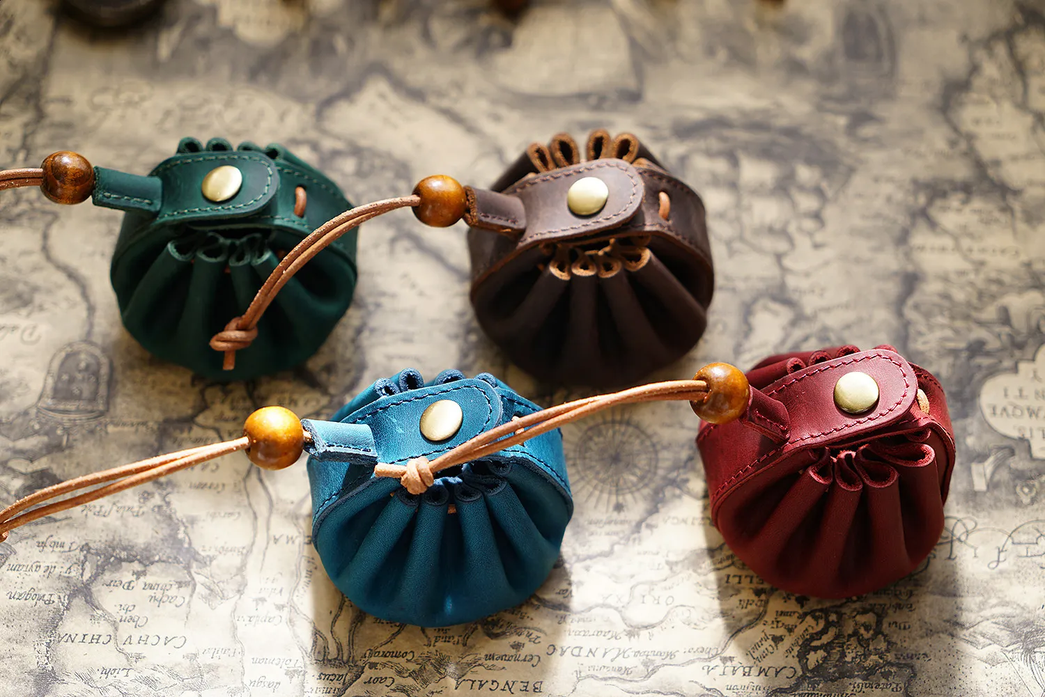 Premium Leather Coin Purse with Keyring - Retro Style Wallet, Mini ...