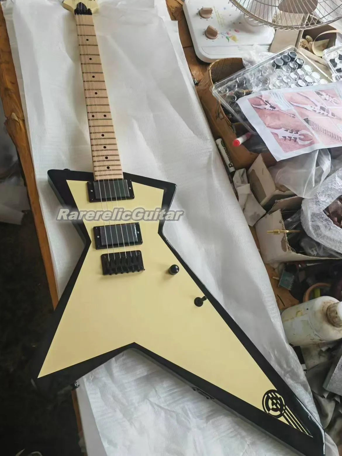 Fast Shipping: Hame GT Glenn Tipton Judas Priest White Cream Ex ...