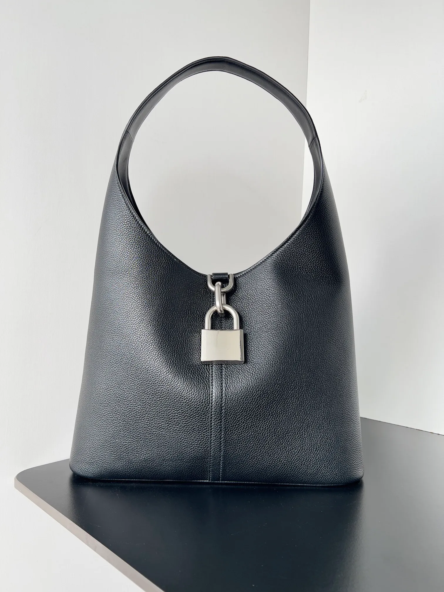 Premium Leather Bucket Handbag with Lock Detail | Spring Collection ...