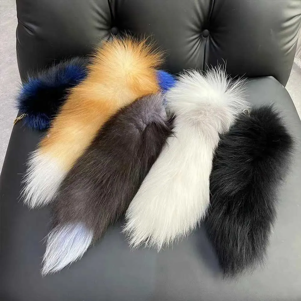 Fluffy Faux Fur Fox Tail Keychain - Cute Animal Role Play Keyring ...