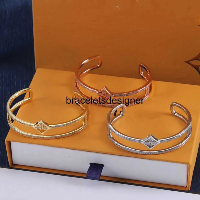 With BOX Fashion Luxury brand Bracelets Women Bangle Wristband Cuff ...