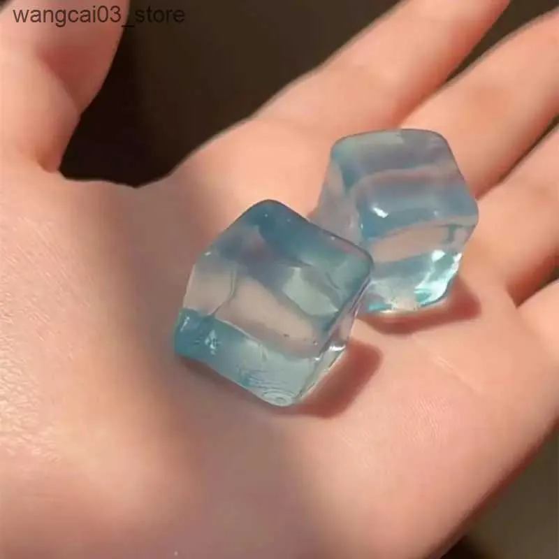 Transparent Clear Fidget Toy - Stress Relief Pinch Toy for Hands ...