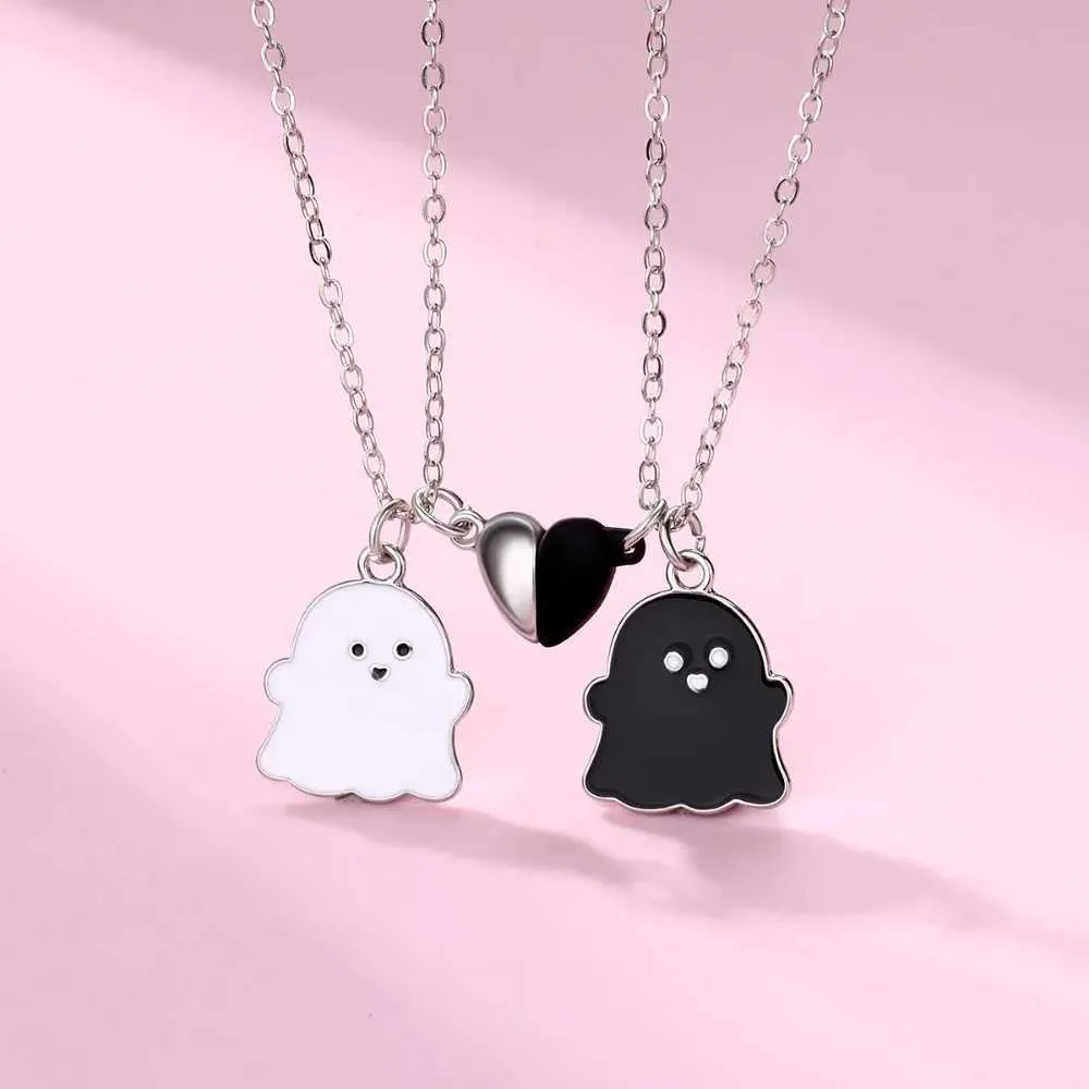 DHgate Black White Ghost Best Friend Necklaces 2 Pack Cute BFF Friendship Jewelry Jewelry