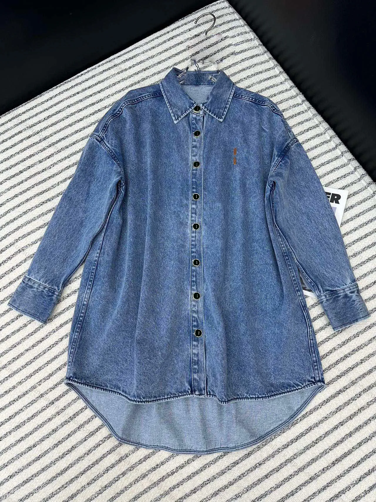 DHgate.com:25SS FW Women Cotton Shirts Denim Oversized Blouse Letter ...
