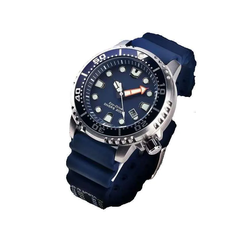 Stylish 2022 Men's 3 Pin Quartz Dive Watch With Tape Perfect For ...