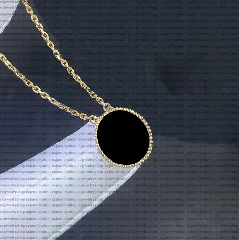 18K Gold Plated Stainless Steel Fashion Pendant Round 18K Gold Plated Stainless Steel Fashion Pendant Round