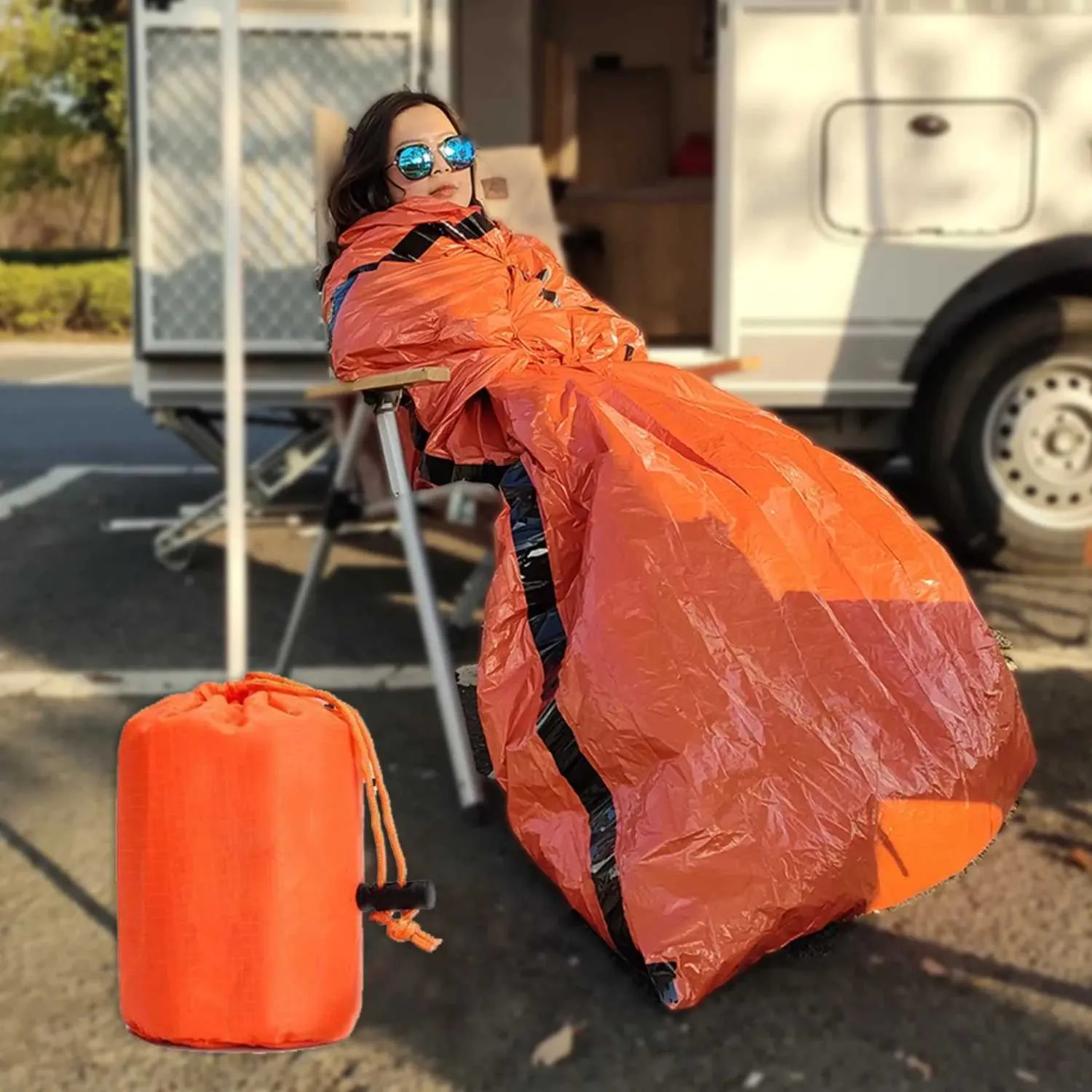 Emergency Survival Sleeping Bag - Waterproof, Polyester Film Insulation ...