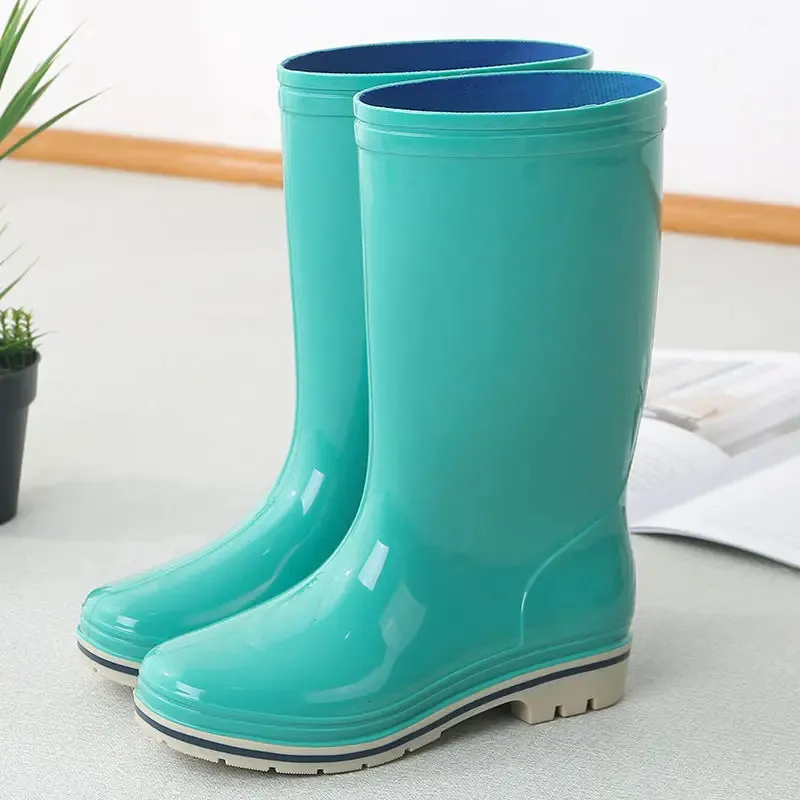 Women's PVC Mid-Calf Waterproof Rain Boots: Non-Slip, Durable Wellies ...