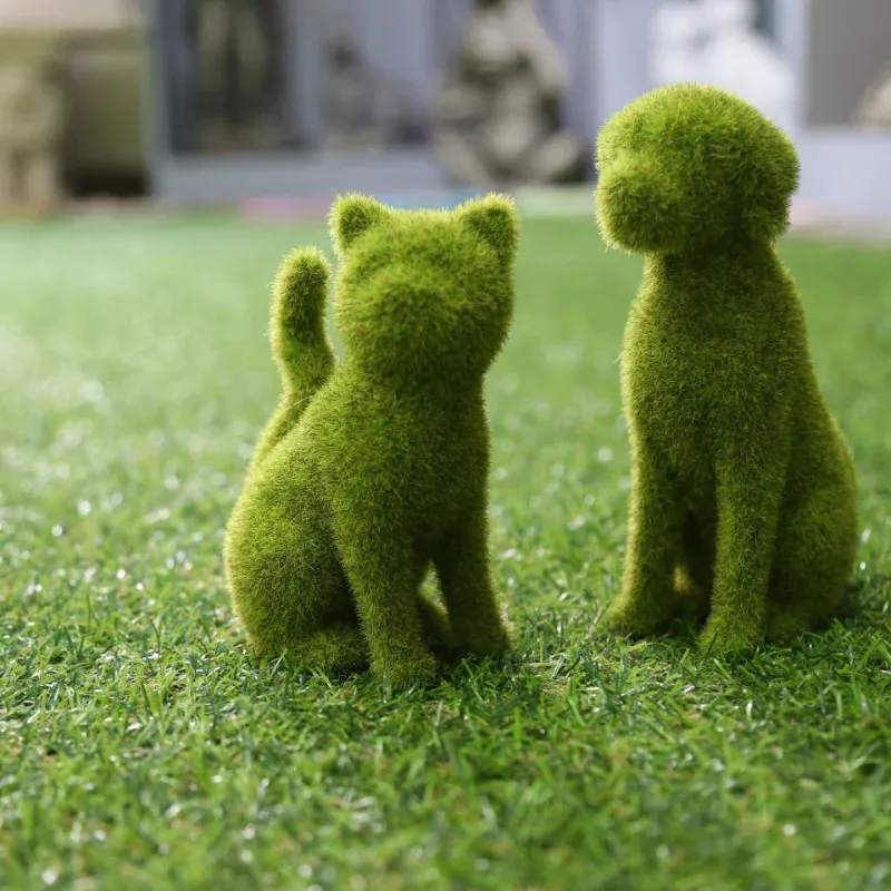 Courtyard Cute Dog Statues Grass Green Simulation Flocking Puppy ...