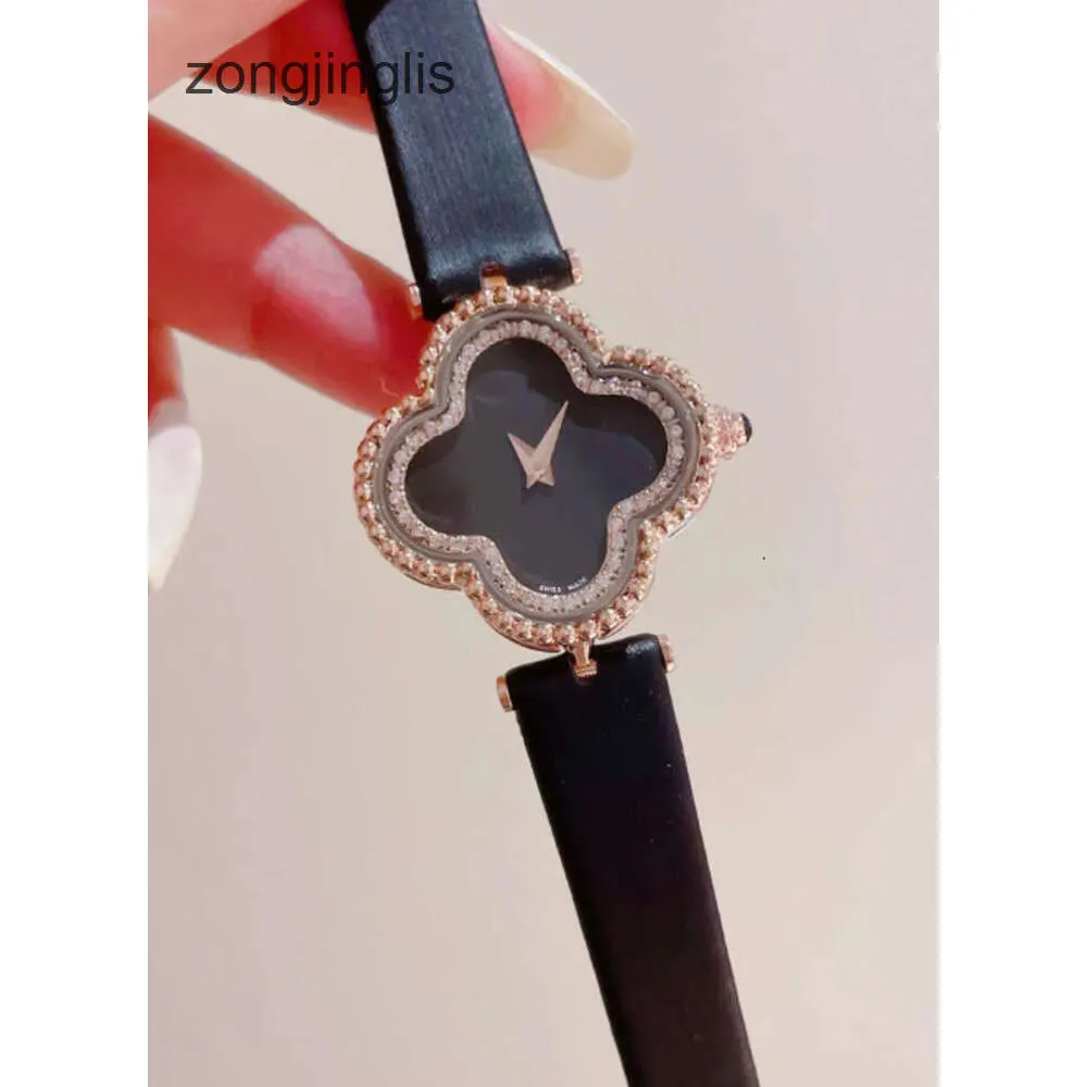 Elegant Women's Clover Watch: Luxury Rhinestone Bracelet Wristwatch ...