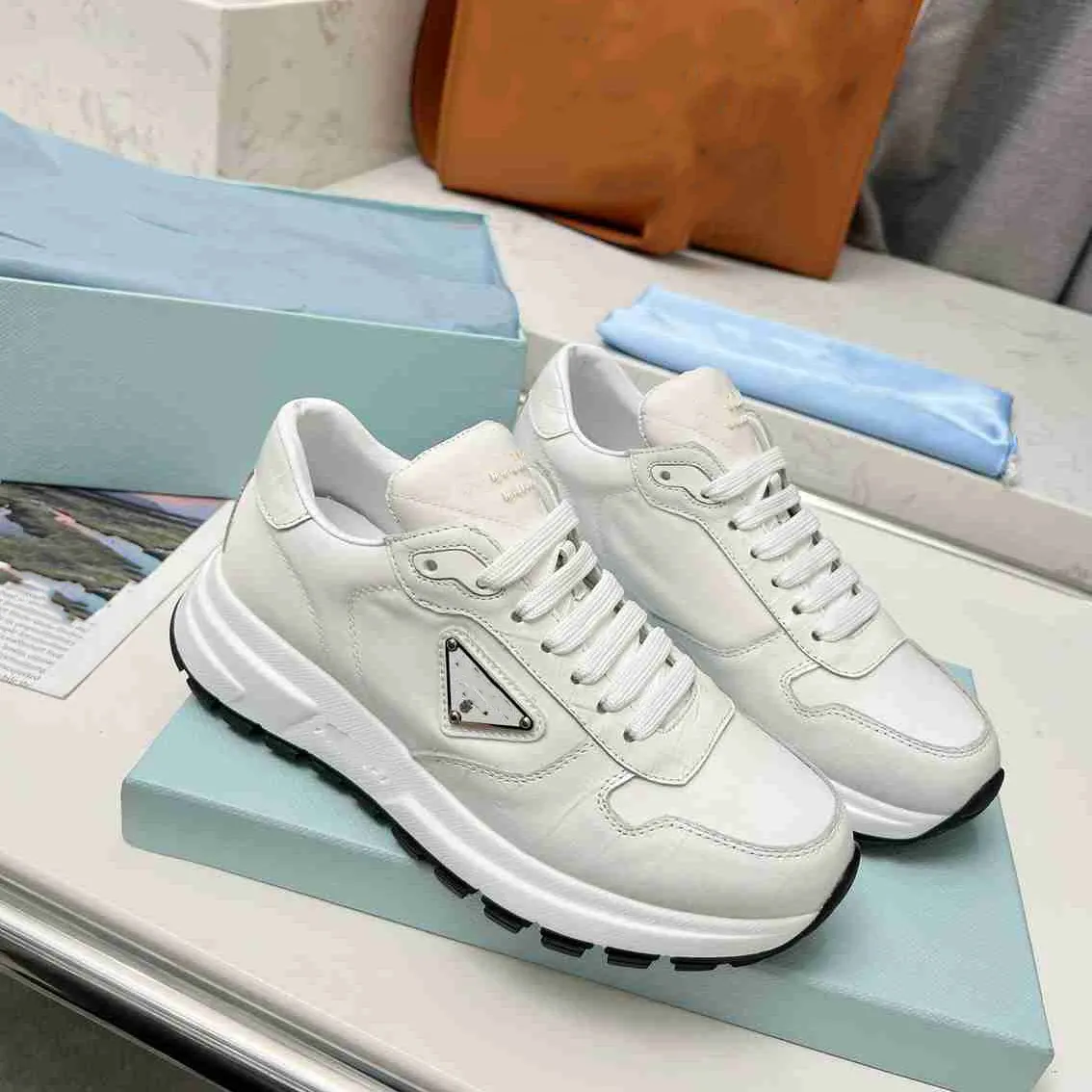 Designer Trainer Prad Skate Shoes Luxury Run Fashion Sneakers Women Men ...