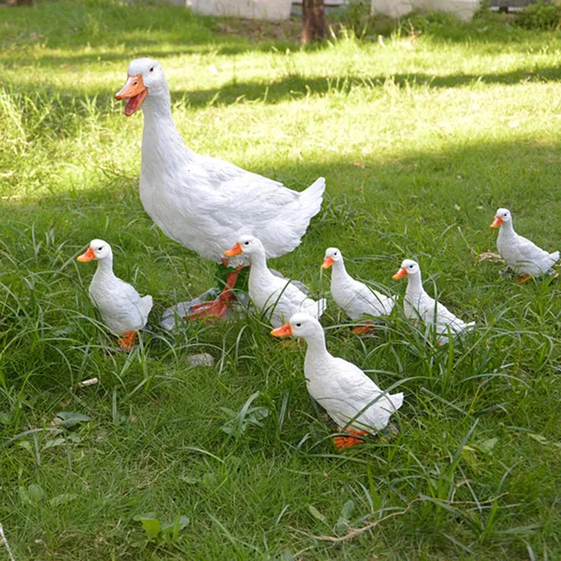 Pond Decorations: Adorable Duck Family Resin Statue Whimsical Duck Home ...