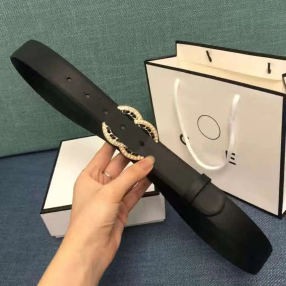 DHgate.com:Luxury Genuine Leather Belt with CC Buckle for Men and Women ...