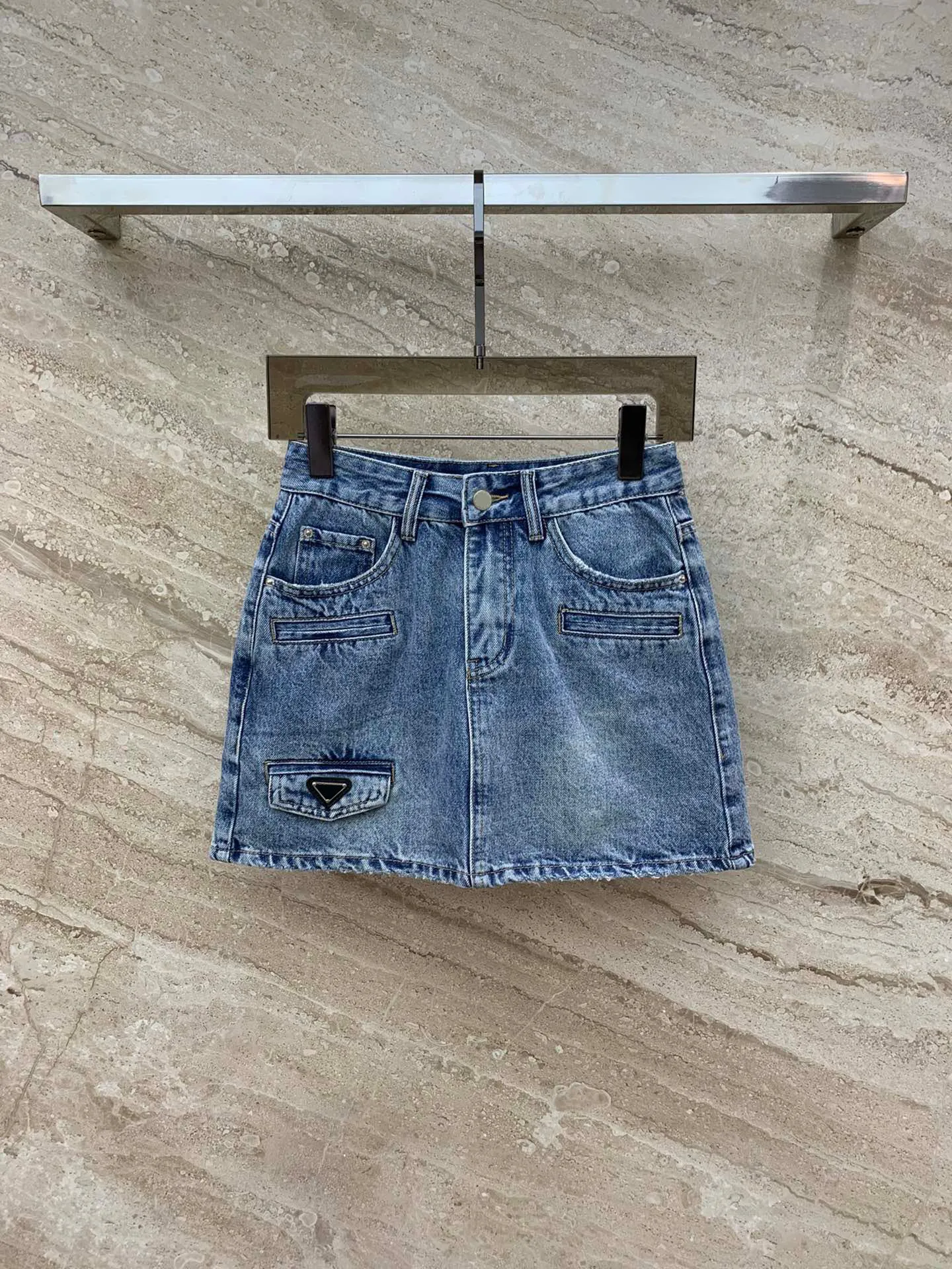 2024 Verano Diseñador Mujeres Denim Straight Mini Lápiz Faldas Con ...