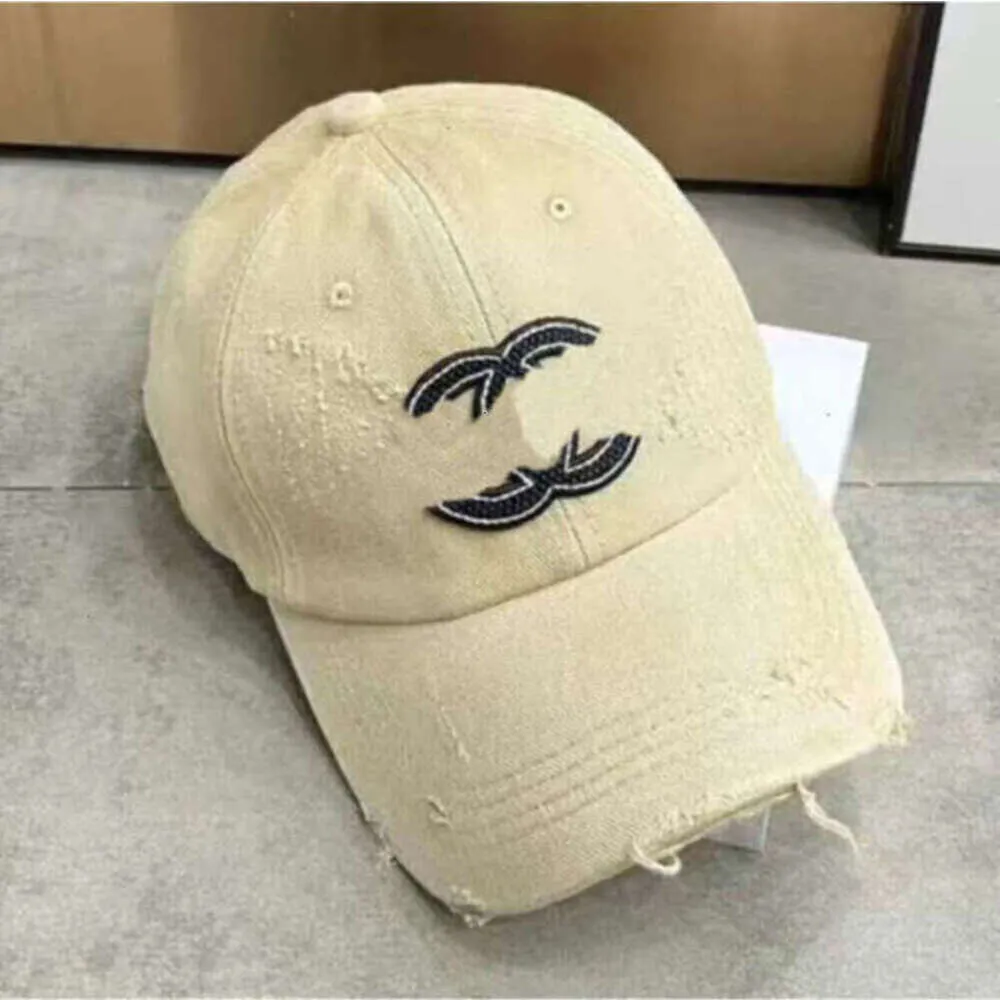 DHgate.com:CH Brand Winter Bucket Hat, Warm Beanie Cap for Men and ...