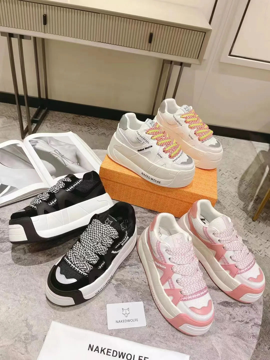 2024 NEW NAKED WOLFE DESIGNER SHONER SNATCH SNATACHERS KOSA SLIDERS ...