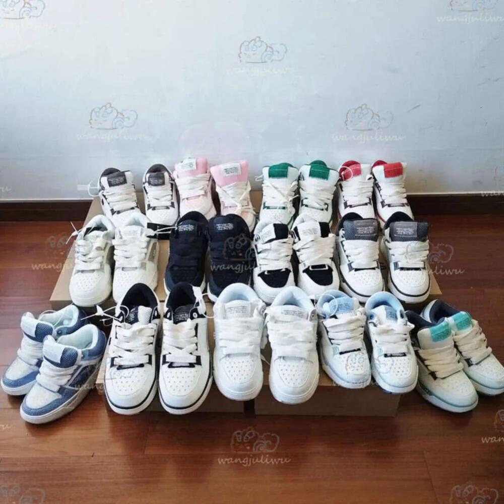 Luxury Lace Up Bread Sneakers For Men And Women MA 1 And MAM 2 Designer ...