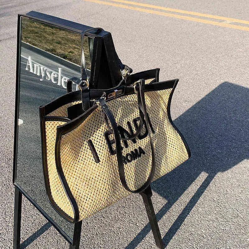 Small Straw Tote Bag for Women with Braided Grass Material and Zipper ...