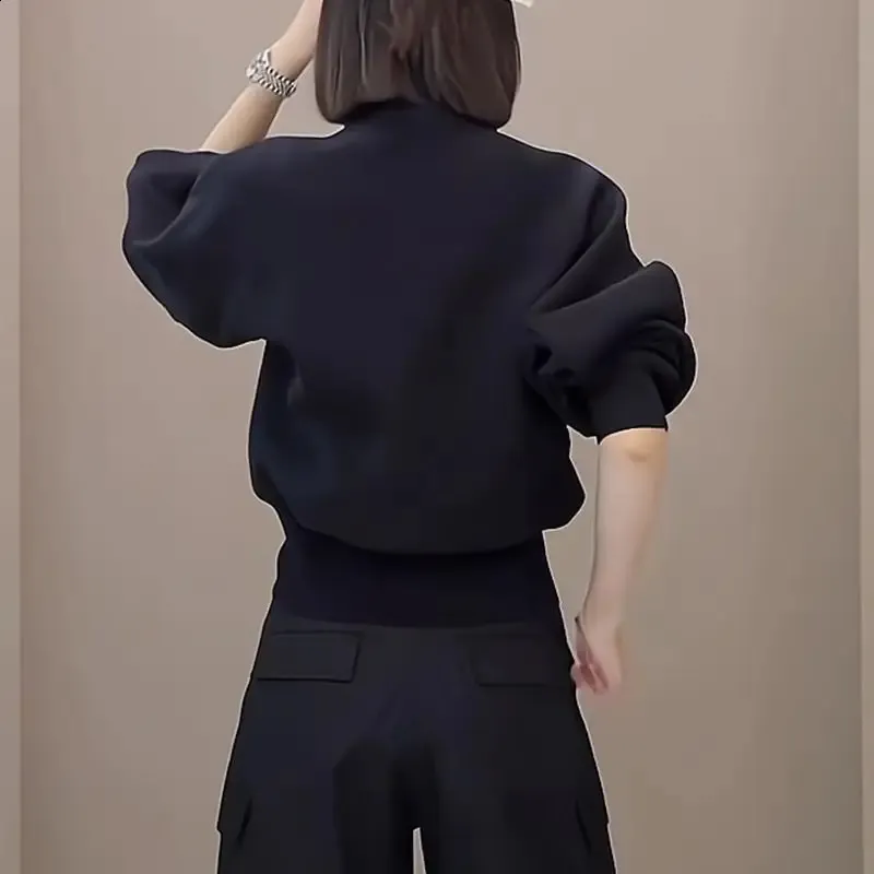 Stand-up Collar Zipper Top: Versatile Sportswear for Women's Fashion ...