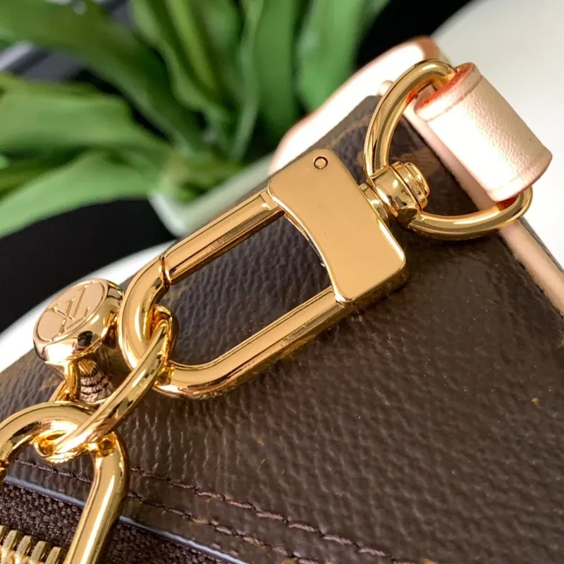Designer Square Box Gold Chain Shoulder Bag With Zipper Designer Square Box Gold Chain Shoulder Bag With Zipper