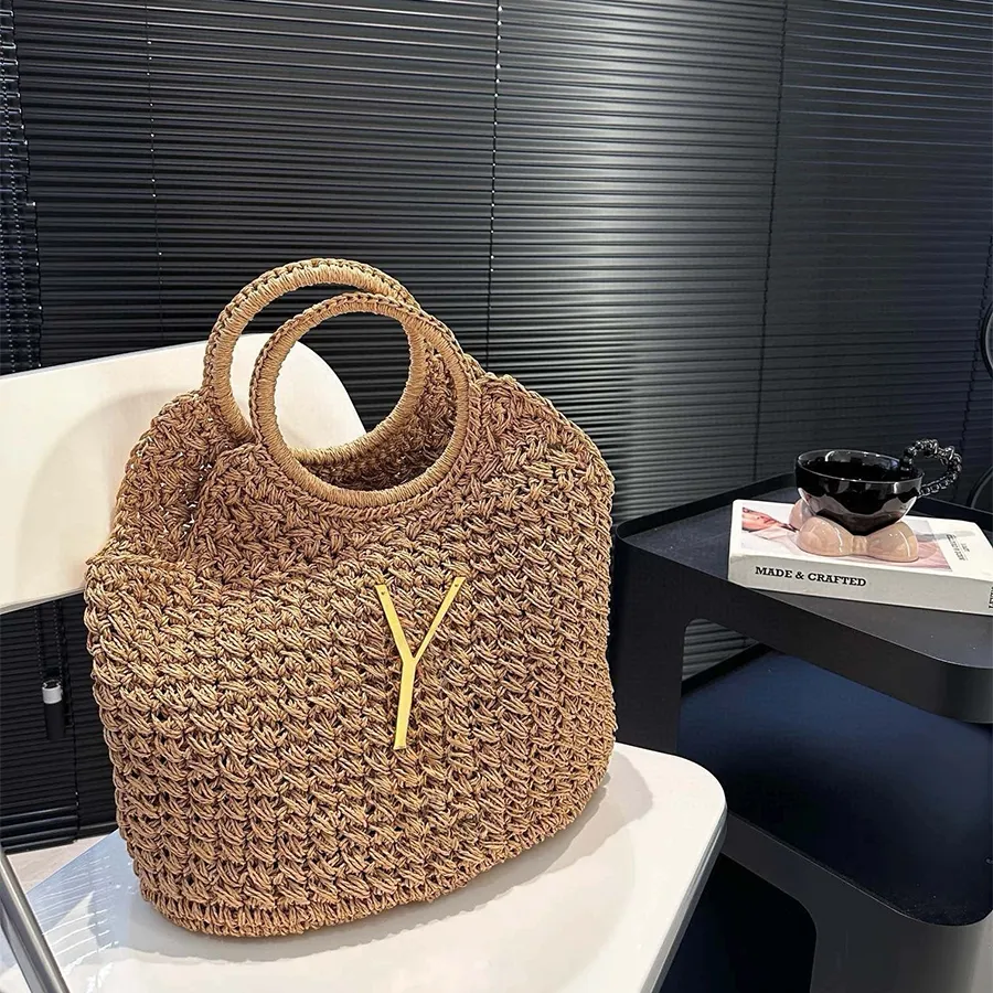 Fashionable Women's Handheld Lafite Straw Woven Bag - Design Travel ...
