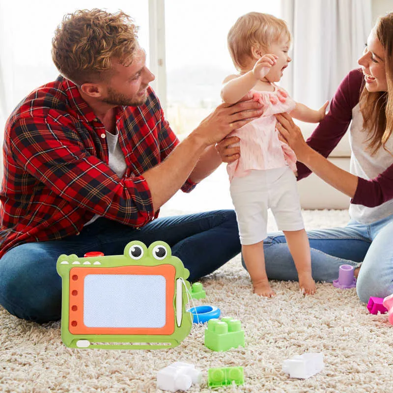 Magnetic Drawing Board for Toddlers 1-3 - Crocodile Sketch Pad ...